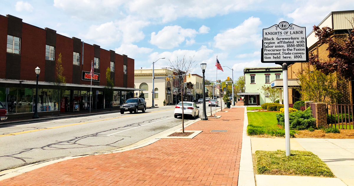 10 Peaceful Small Towns In North Carolina That Are Perfect For A ...
