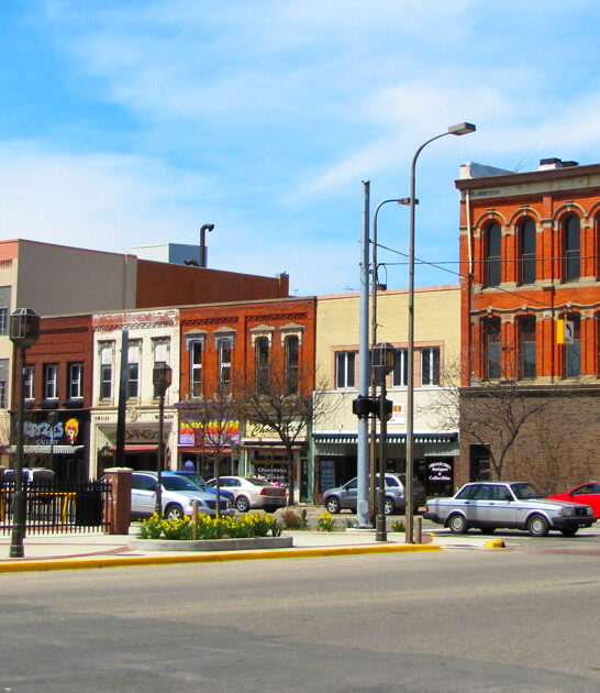 towns retire comfortably michigan ftr