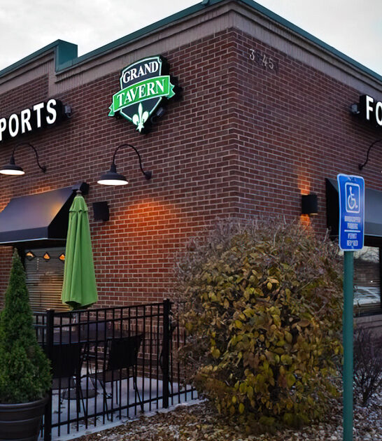 ultimate chicken wings michigan ftr