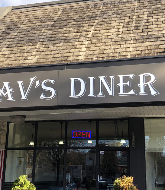 unassuming omelets spot ohio ftr