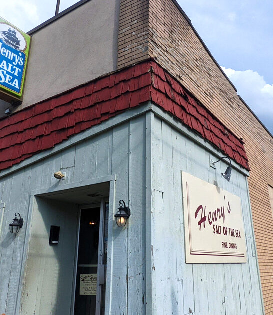 unassuming restaurants seafood pennsylvania ftr