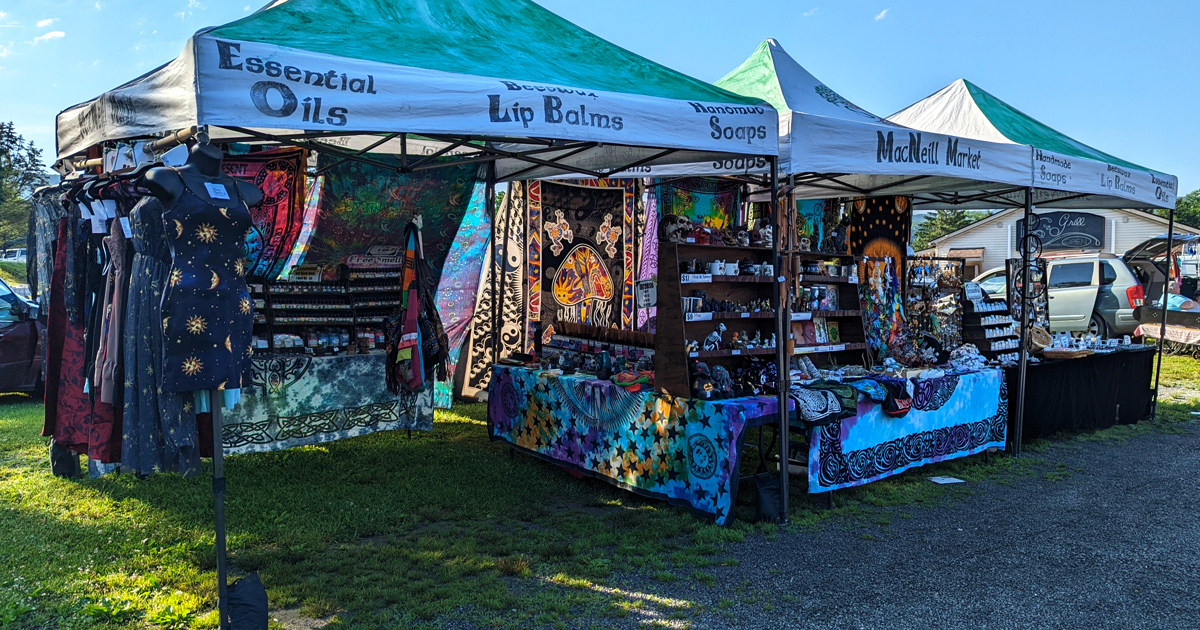 The Enormous Flea Market In Pennsylvania That’s Almost Too Good To Pass Up