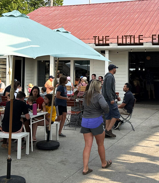 unpretentious restaurant michigan buns ftr