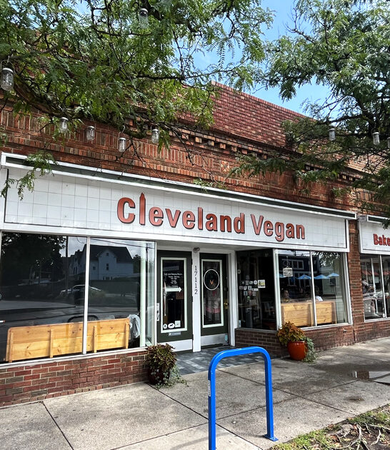 vegan restaurant ohio bakery ftr