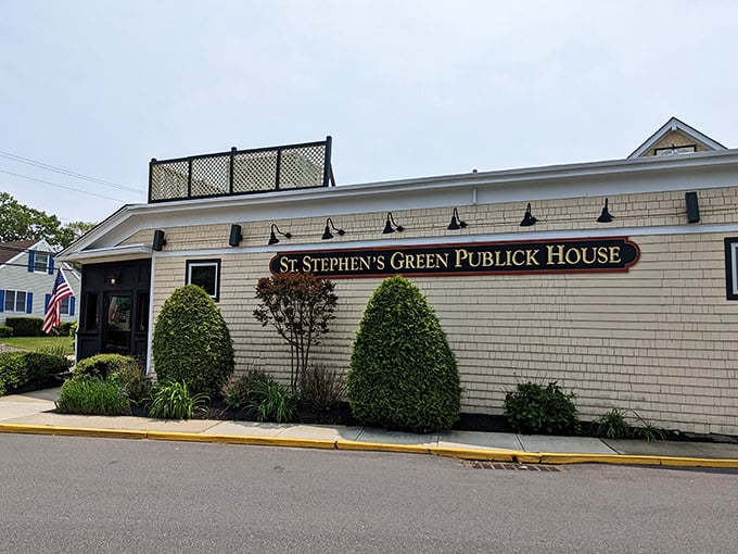 The unassuming yellow clapboard exterior of St. Stephen's Green hides culinary treasures that would make any Irish grandmother weep with joy.
