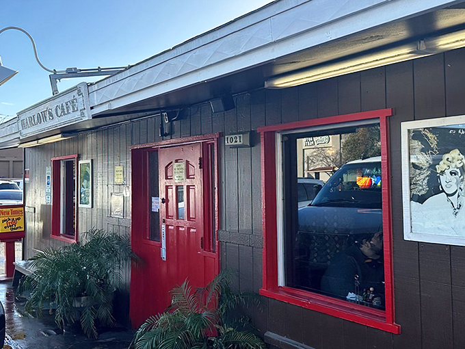That iconic red door isn't just an entrance&mdash;it's a portal to breakfast nirvana that Tempe locals have been stepping through since 1973.
