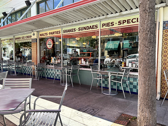 That classic Peninsula Fountain & Grill storefront beckons like a time capsule of American dining perfection.