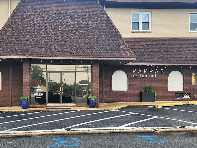 This brick-fronted location with its distinctive peaked entrance has welcomed crab cake pilgrims for decades. No red carpet needed when blue crab awaits.