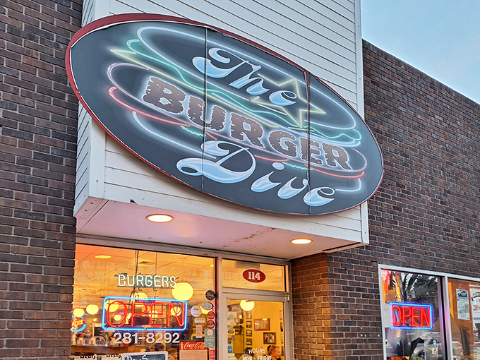 A closer look at burger paradise &ndash; where that vintage neon sign has likely witnessed thousands of first-bite euphoria moments over the years.