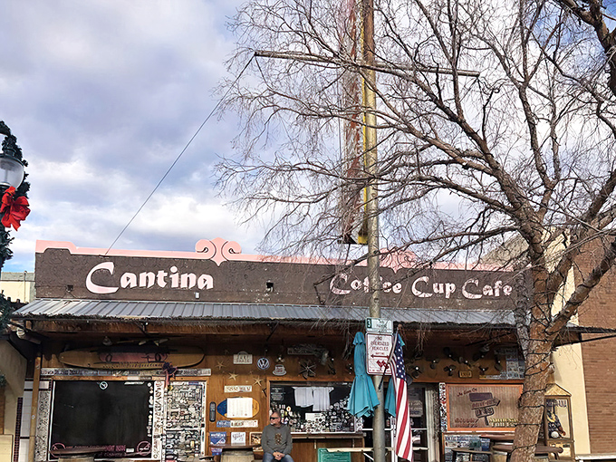 Winter or summer, the Coffee Cup's welcoming exterior draws hungry pilgrims seeking breakfast nirvana in Boulder City's historic district.