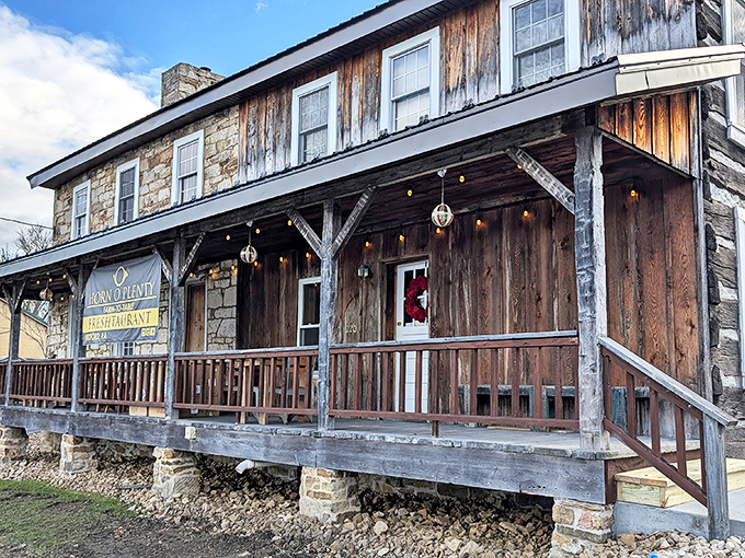 This isn't just a restaurant, it's a time machine. Horn O' Plenty's log cabin exterior promises the kind of authentic Pennsylvania experience that chain restaurants can only dream about.