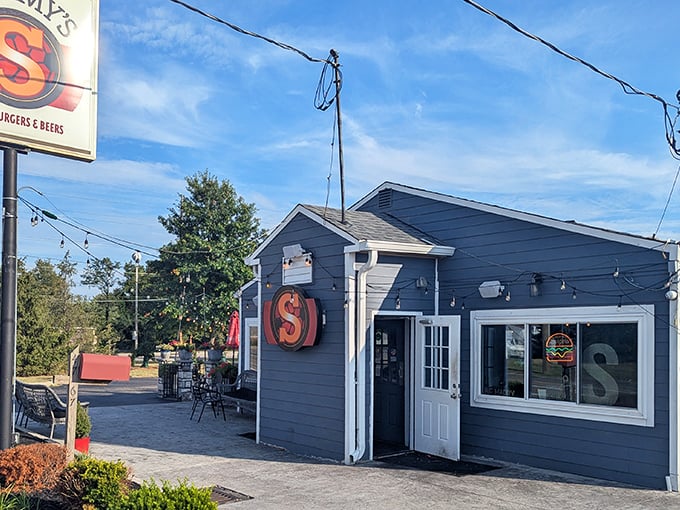 The unassuming blue exterior of Sammy's might fool you, but that bright orange "S" is like a beacon calling all burger pilgrims home.