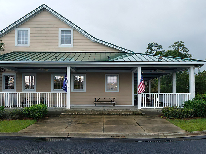 The unassuming exterior of Simply Southern Smokehouse looks like your favorite aunt's country home&mdash;complete with rocking chair-ready porch and Southern hospitality on tap.