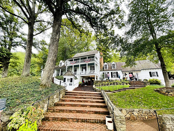 Those terraced gardens aren't just for show &ndash; they're your pre-meal entertainment while you work up an appetite.