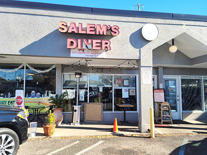 Salem's unassuming storefront hides culinary treasures within, like finding a diamond in your grandmother's cookie jar. The best adventures often begin behind modest doors.