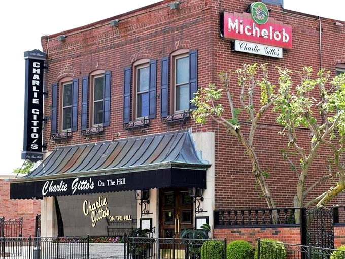 The brick facade of Charlie Gitto's stands like a sentinel of Italian tradition on The Hill, promising culinary magic behind those unassuming doors.