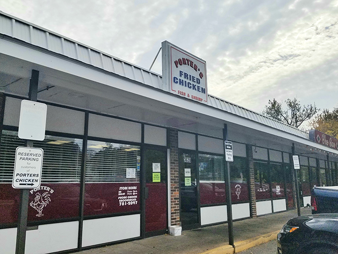 The unassuming storefront that houses chicken greatness. Porter's modest exterior is the culinary equivalent of Clark Kent's glasses&mdash;hiding superhero-level deliciousness inside.