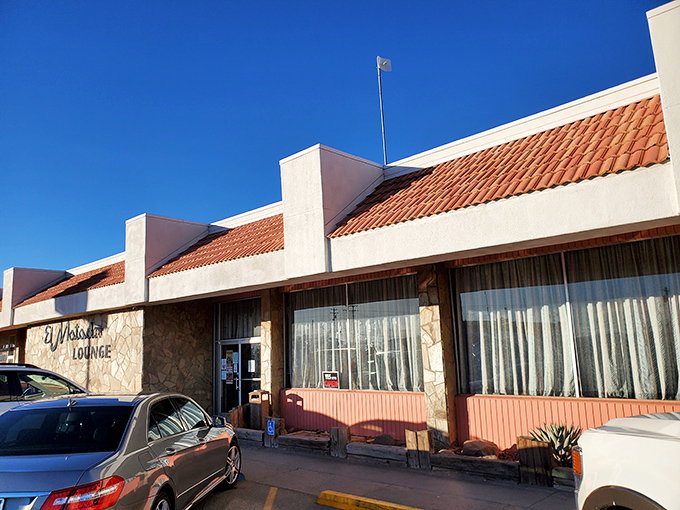 The unassuming exterior of El Camino Family Restaurant in Socorro might not stop traffic, but locals know this parking lot fills up faster than a swimming pool on the hottest day of summer.
