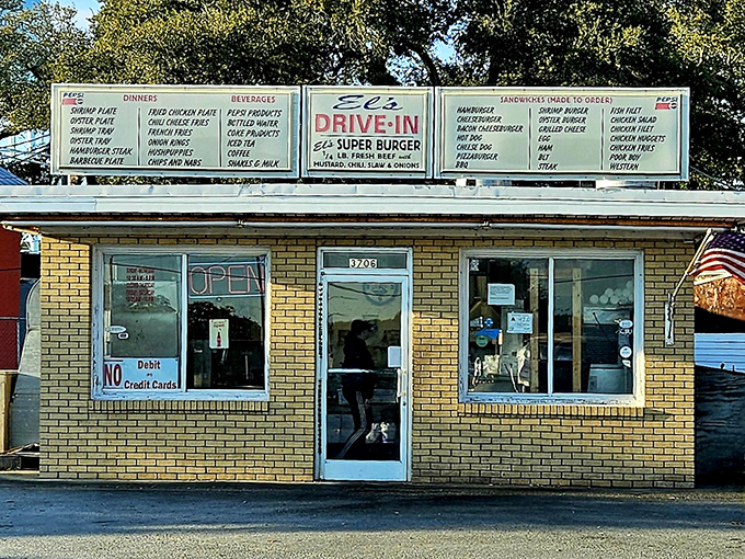 The unassuming brick exterior of El's Drive-In hides culinary treasures that would make food pilgrims drive across state lines. Coastal Carolina's answer to fast food.