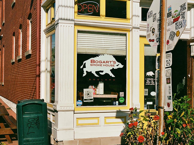 The corner of culinary heaven! Bogart's bright yellow-trimmed storefront in Soulard beckons barbecue pilgrims with outdoor seating where smoke-scented conversations flow freely.