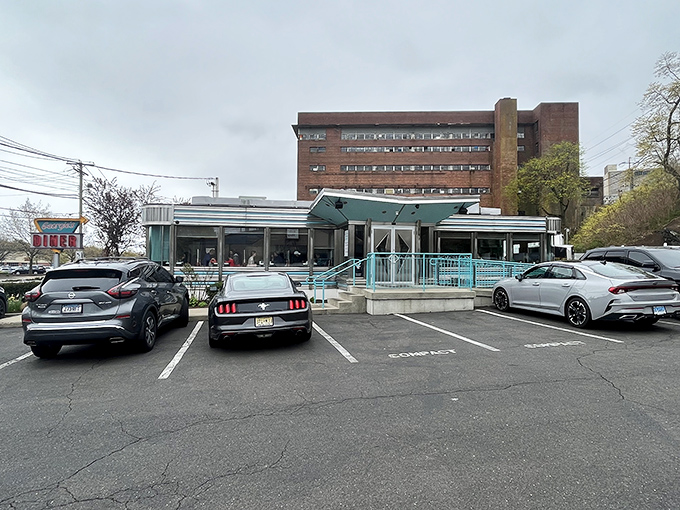 Even on cloudy days, Georgie's shines like a beacon of hope for hungry travelers &ndash; a chrome time capsule of deliciousness waiting to be discovered.