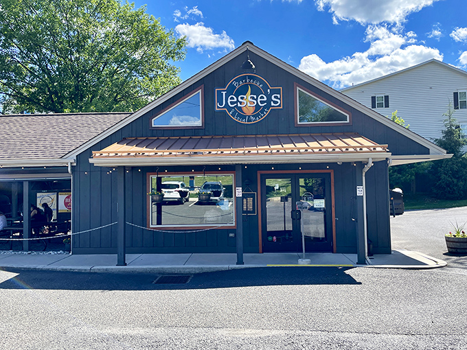 This charming dark-sided building promises smoky treasures within &ndash; and that sign never lies about pig butts.