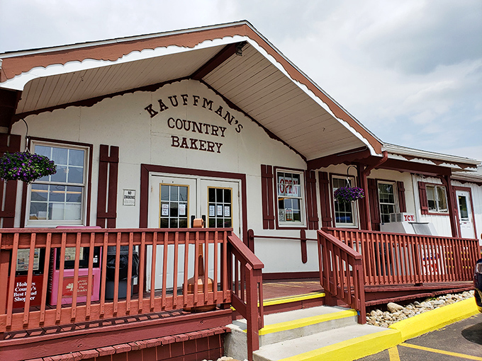 The classic white fa&ccedil;ade of Kauffman's Country Bakery stands like a beacon of carb-laden hope in Amish Country, complete with charming red railings and welcoming porch.
