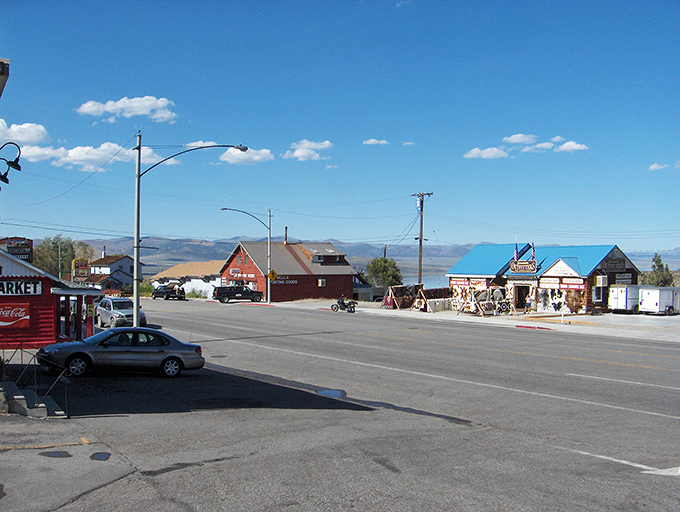 Main Street simplicity with mountain majesty as the backdrop &ndash; Lee Vining's charm lies in this perfect balance of small-town life against nature's grandeur.
