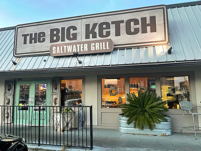 The unassuming exterior of The Big Ketch belies the seafood treasures within. Like finding a pearl in an oyster, this Buckhead gem awaits.