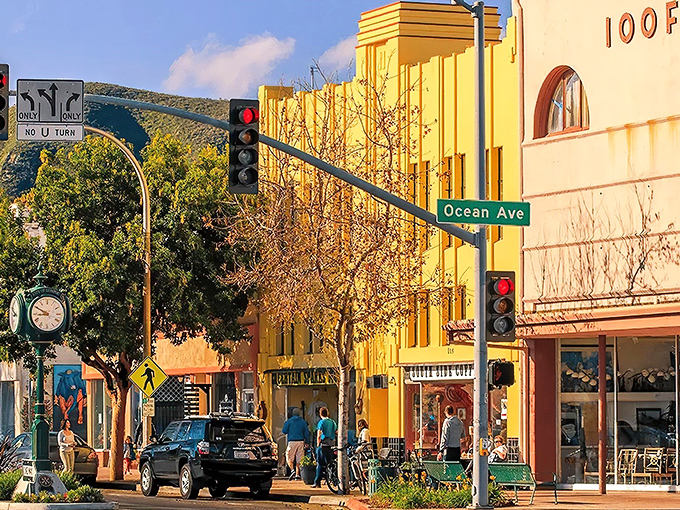 Ocean Avenue welcomes you with its sunny yellow buildings and small-town charm. Time seems to slow down at this intersection of affordability and California sunshine.