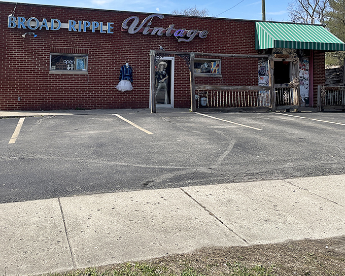 The unassuming brick exterior of Broad Ripple Vintage belies the wonderland of fashion history waiting inside. Time travel begins at this doorstep!