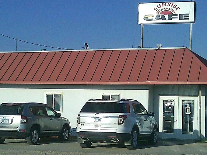 That iconic red roof signals to hungry travelers that they've found the local breakfast mothership.