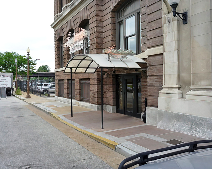 St. Louis meets Little Italy at this unassuming entrance, where culinary magic happens behind those modest doors. No capes required, just an appetite.