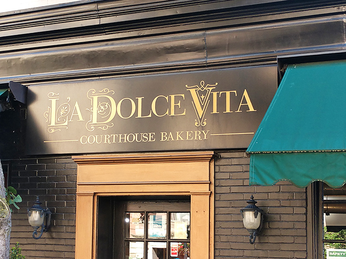 With its black fa&ccedil;ade and teal awnings, La Dolce Vita looks like it was plucked straight from a Roman side street and placed in the heart of Lancaster. Sweet life, indeed.