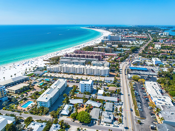 Paradise isn't just a concept&mdash;it's a real place with sugar-white sand and water in fifty shades of blue. Siesta Beach stretches wide enough for everyone to claim their slice of heaven.