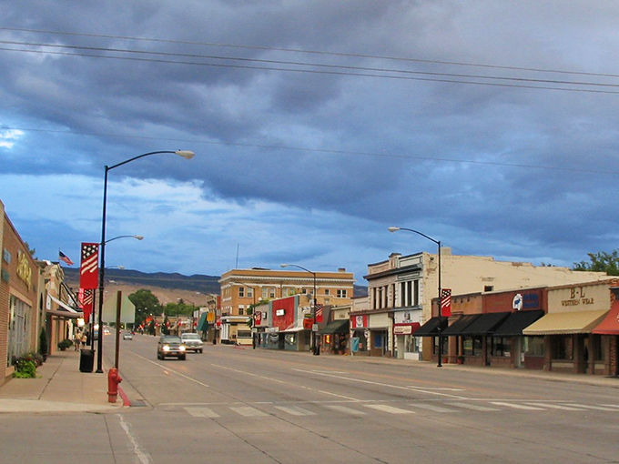Mountains frame Richfield's welcoming Main Street like nature's own welcome committee. Those hills aren't just pretty&mdash;they're practically therapeutic.