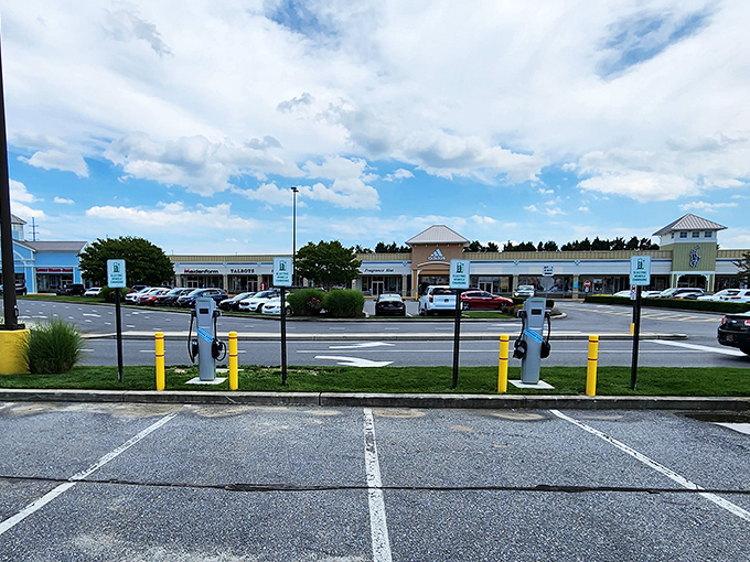 The sprawling Tanger Outlets complex welcomes shoppers with its coastal-inspired architecture and convenient EV charging stations. Shopping paradise awaits!