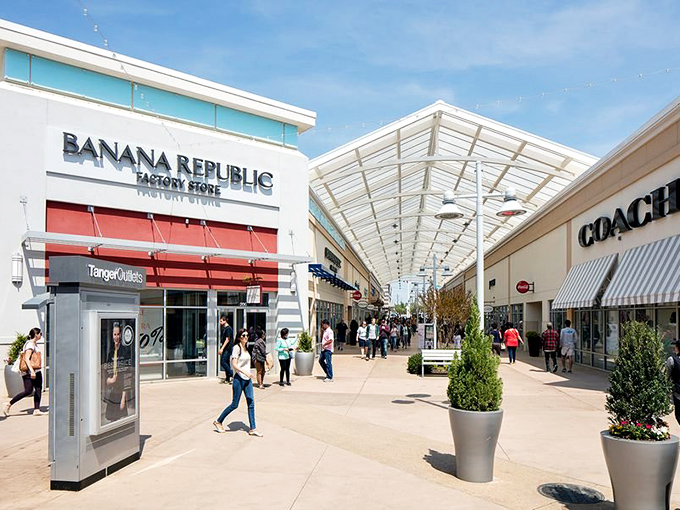 The open-air walkways at Tanger Outlets National Harbor make bargain hunting a breeze, with stores like Coach and Banana Republic waiting to tempt every savvy shopper.