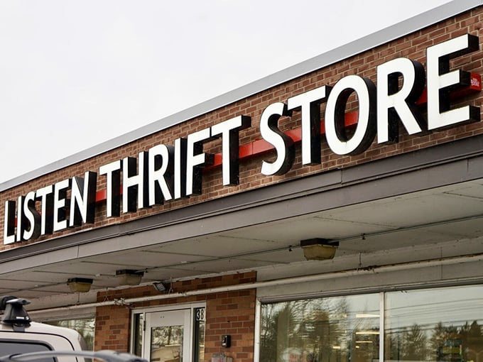 The unassuming brick facade of LISTEN Thrift Store hides a wonderland of secondhand treasures waiting to be discovered by savvy shoppers.