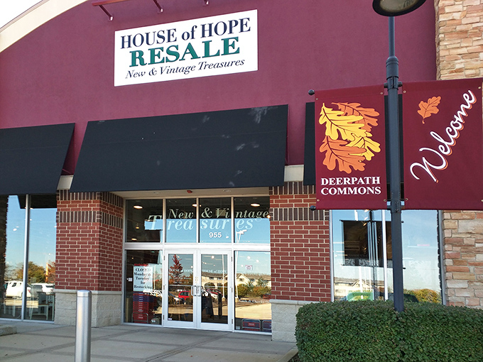 The burgundy facade of House of Hope Resale invites treasure seekers to uncover Lake Zurich&rsquo;s finest secondhand gems.