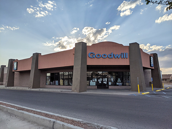 That peachy-pink exterior against New Mexico's blue sky makes this thrift palace look surprisingly inviting and impossibly spacious.