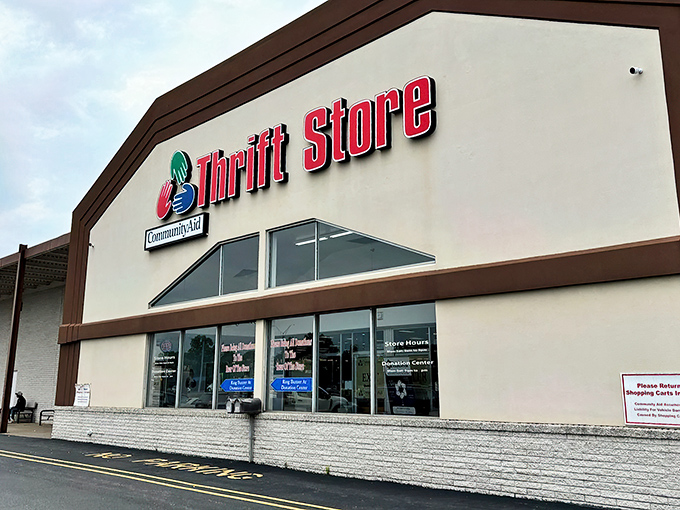 The unassuming exterior hides a treasure trove within&mdash;like finding a secret portal to bargain heaven in Selinsgrove's shopping landscape.