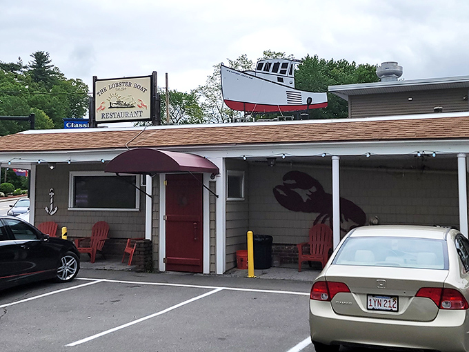 The iconic boat perched atop the roof isn't just for show &ndash; it's a beacon calling seafood lovers home to this unassuming coastal treasure in landlocked Merrimack.