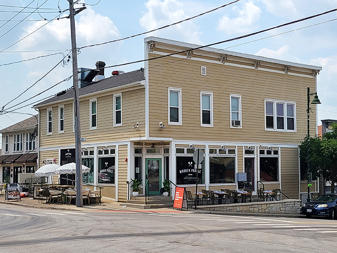 The Wooden Paddle stands proud on its corner, looking like the restaurant equivalent of that friend who doesn't need to brag.