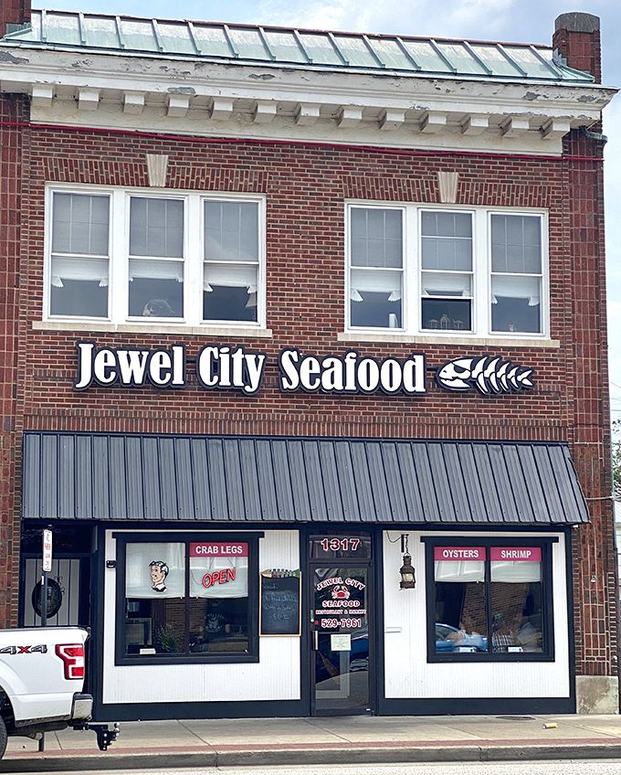 The unassuming brick fa&ccedil;ade of Jewel City Seafood hides culinary treasures that would make coastal restaurants blush with envy. Sometimes the best discoveries aren't flashy.