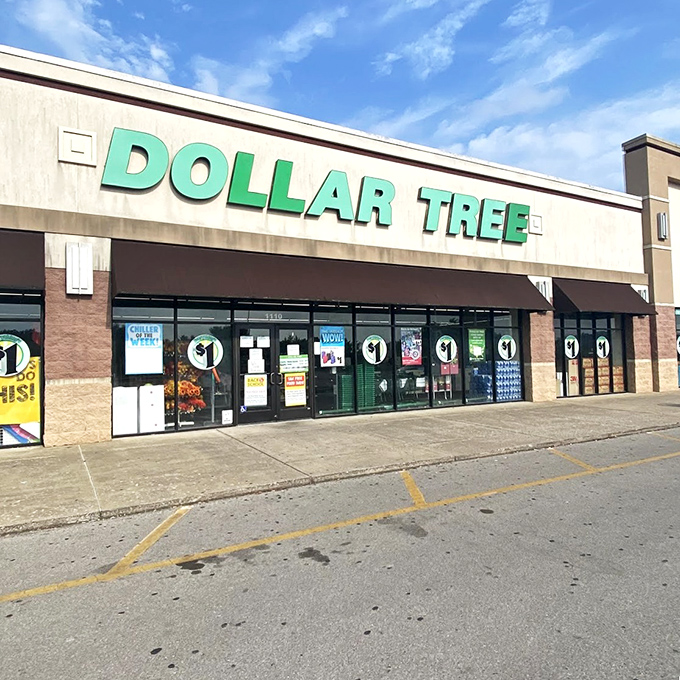 Another angle reveals just how massive this discount wonderland really is &ndash; prepare your walking shoes!