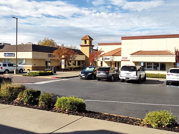 Mediterranean charm meets bargain hunting paradise. Folsom Premium Outlets' distinctive architecture creates an upscale shopping experience that's easy on the eyes and wallet.