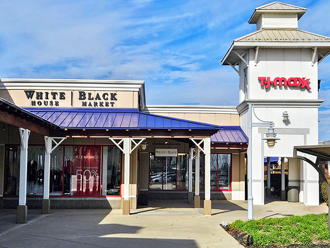 Style meets savings at Destination Outlets, where fashion finds and unbeatable deals make it easy to shop smart and look great.