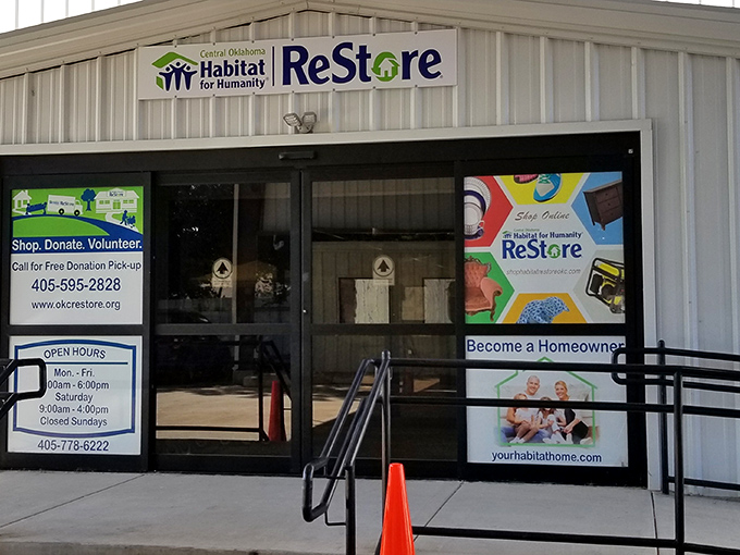 The unassuming entrance to treasure-hunting paradise. Who knew salvation for both your wallet and someone's housing needs could look so inviting?