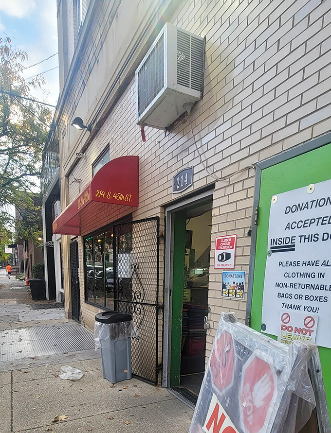 1. the gigantic thrift store in pennsylvania where you can fill a whole cart for $37